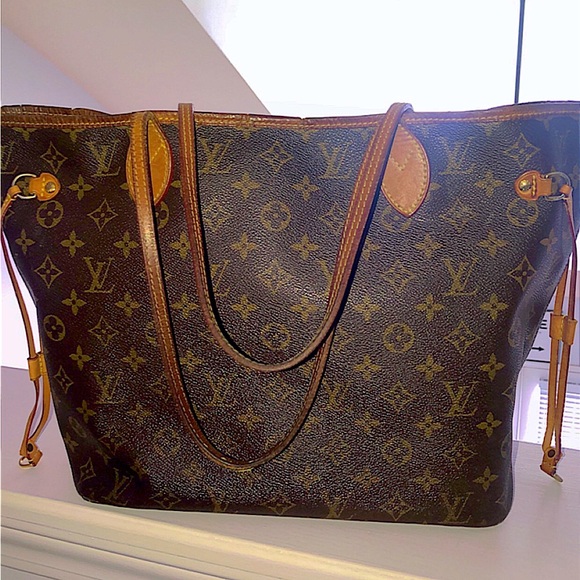 Louis Vuitton | Bags | Louis Vuitton Neverfull Monogram Mm | Poshmark